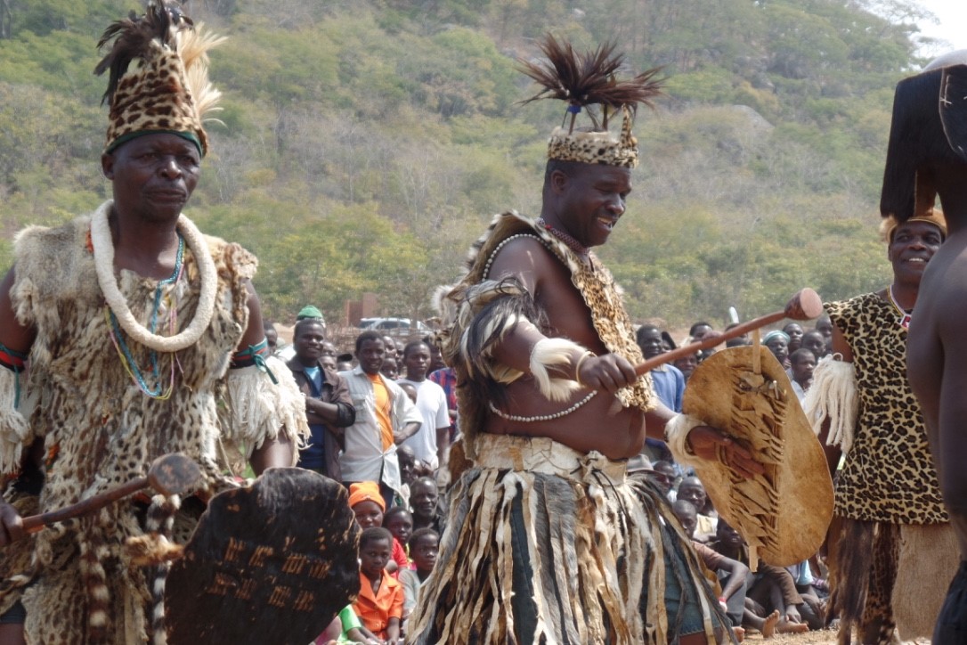 The tribal dance. Chief Magodi - Mpelembe Network